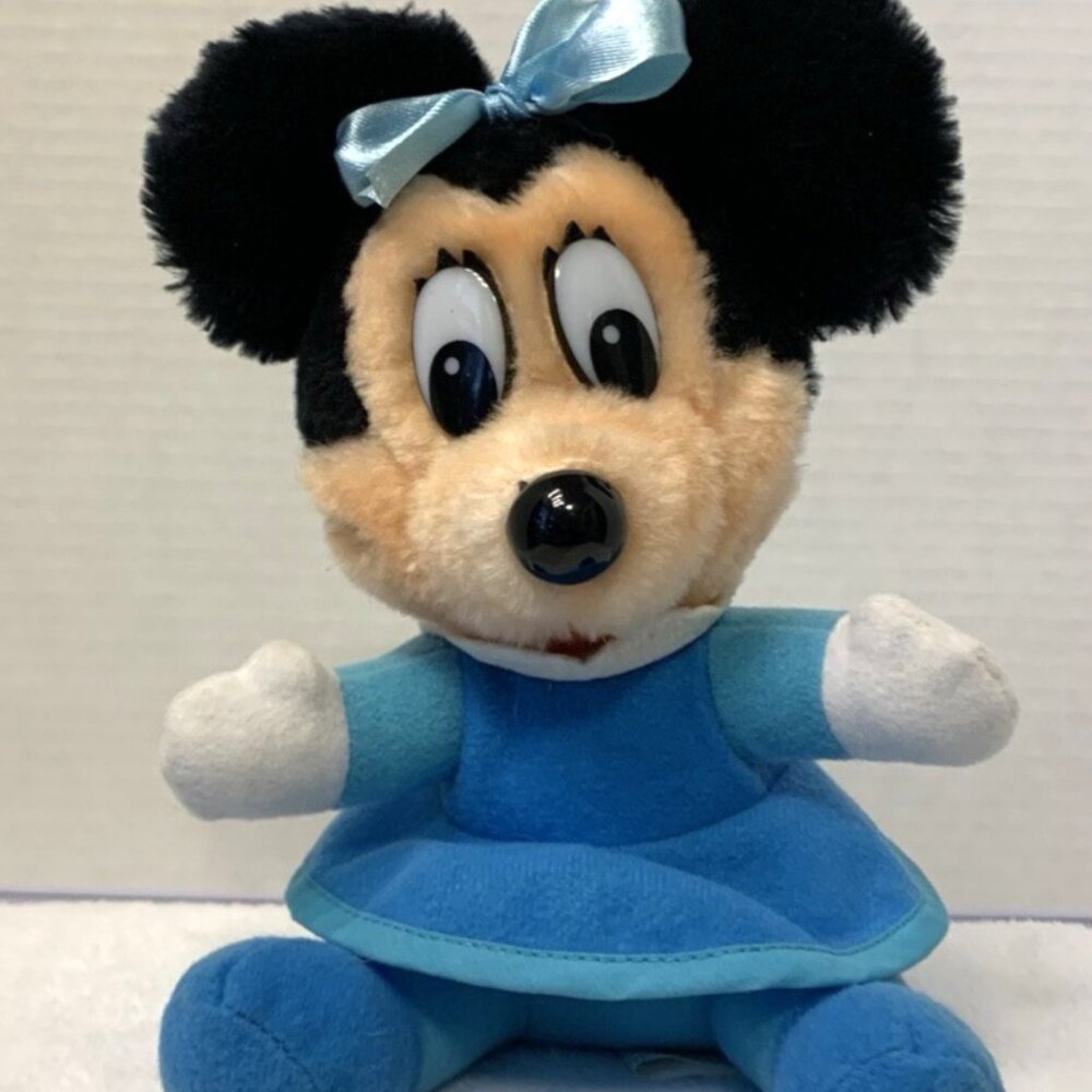Disney Mickey's Christmas Carol Minnie Mouse 7" Plush… - Gem